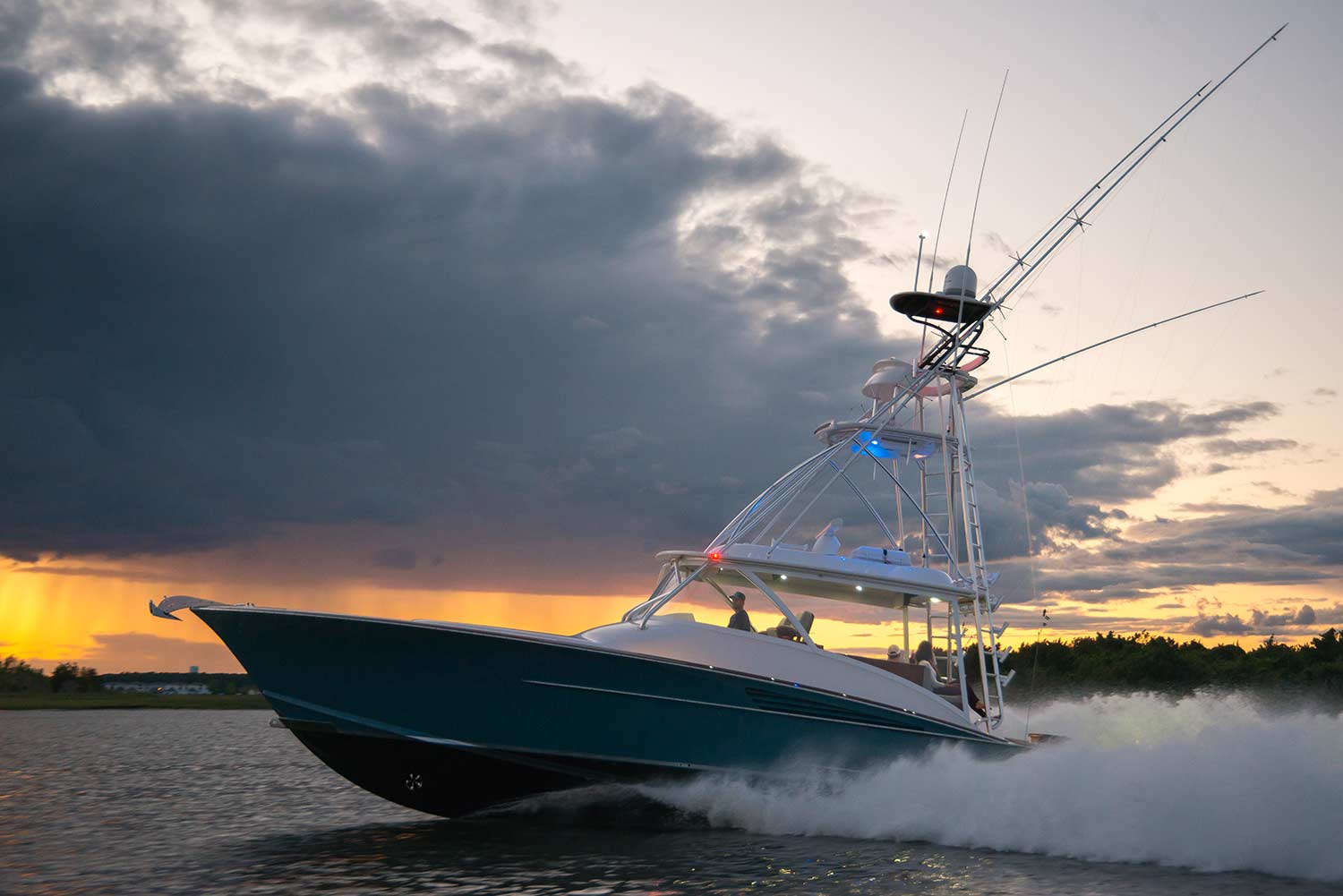 Winter Custom Yachts 46 Photo Gallery | Marlin