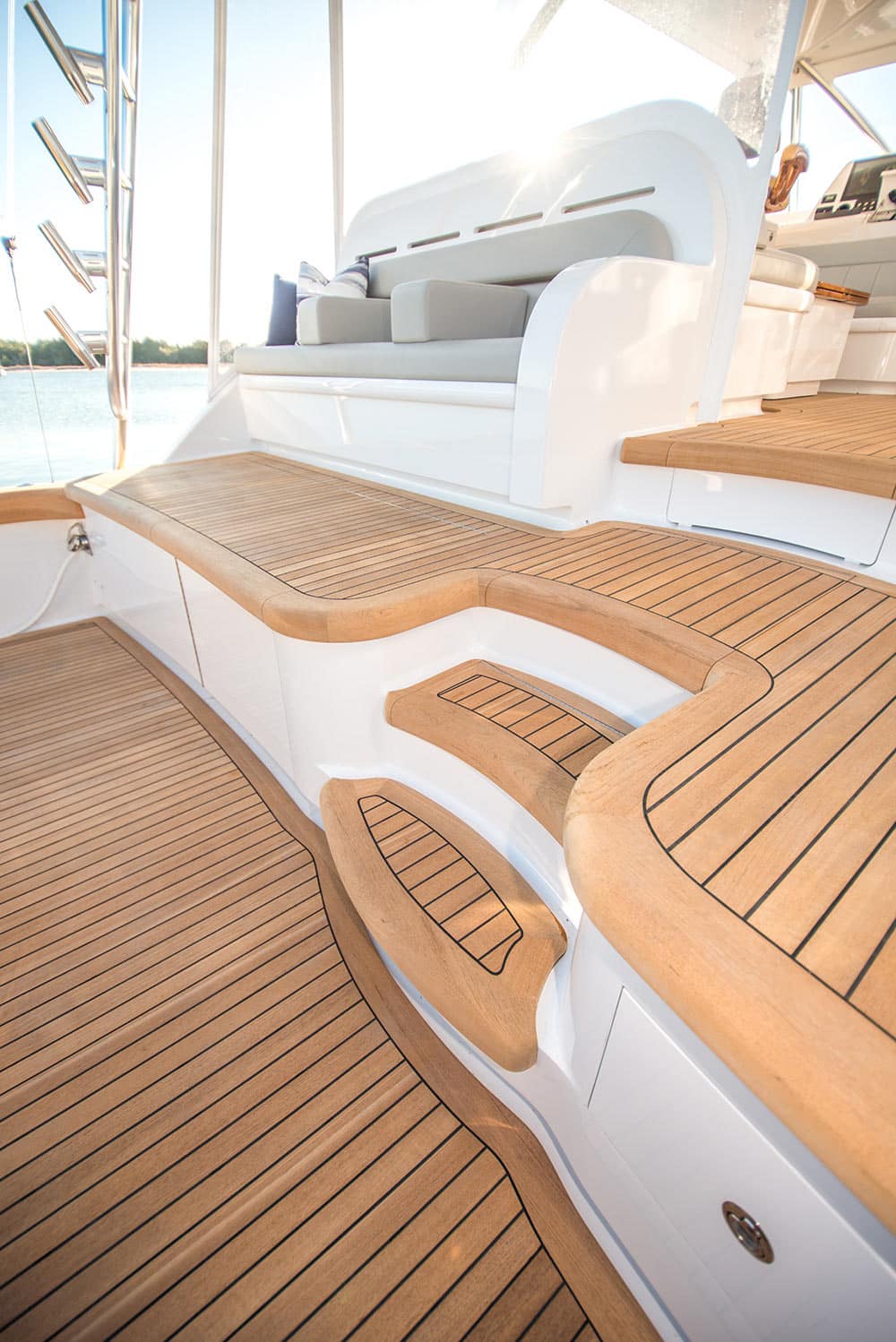 Winter Custom Yachts Launches First Light | Marlin