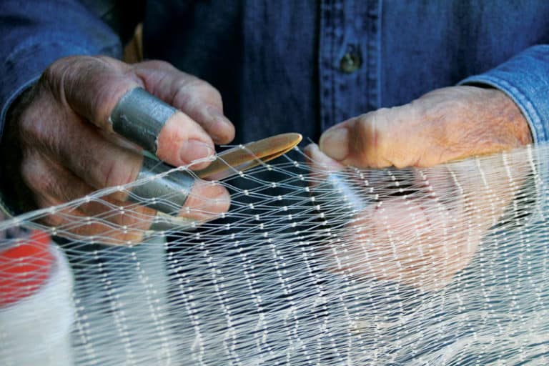 Cast Nets for Fishing, How to Throw a Cast Net | Marlin