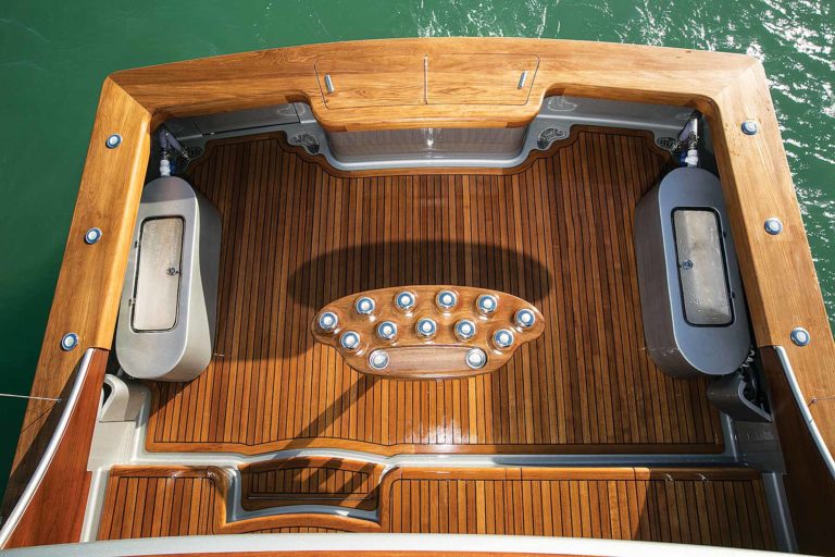 Paul Mann 61 Jichi Boat Review | Marlin