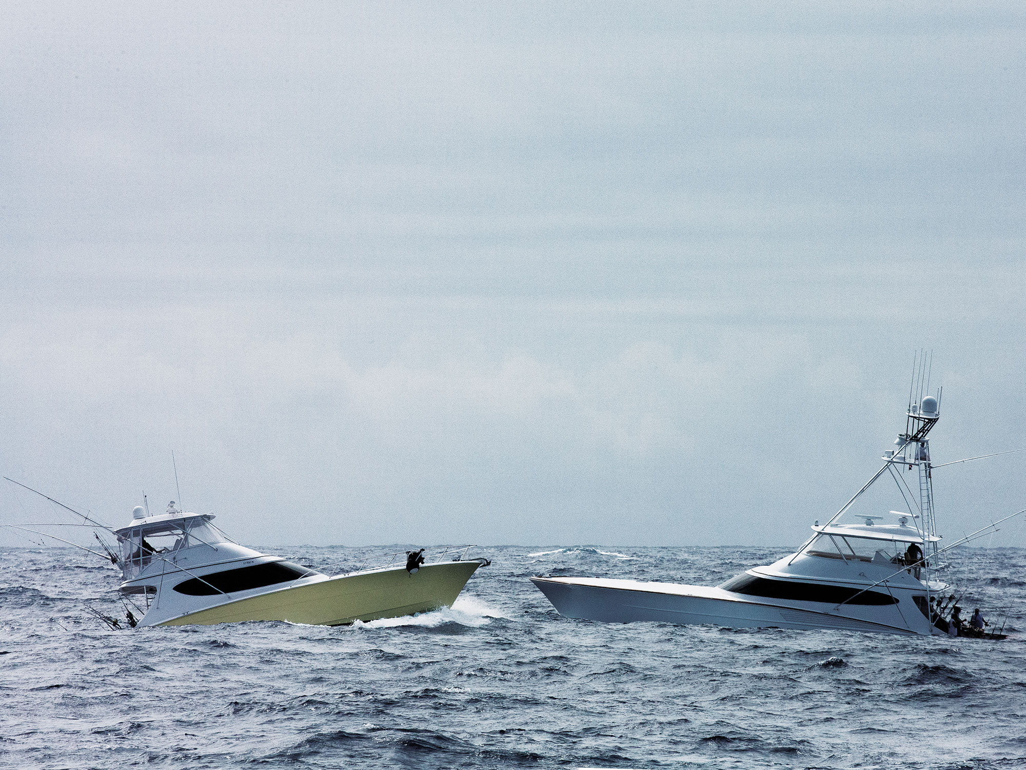 Benefits of a Tower for Offshore Fishing Boats | Marlin