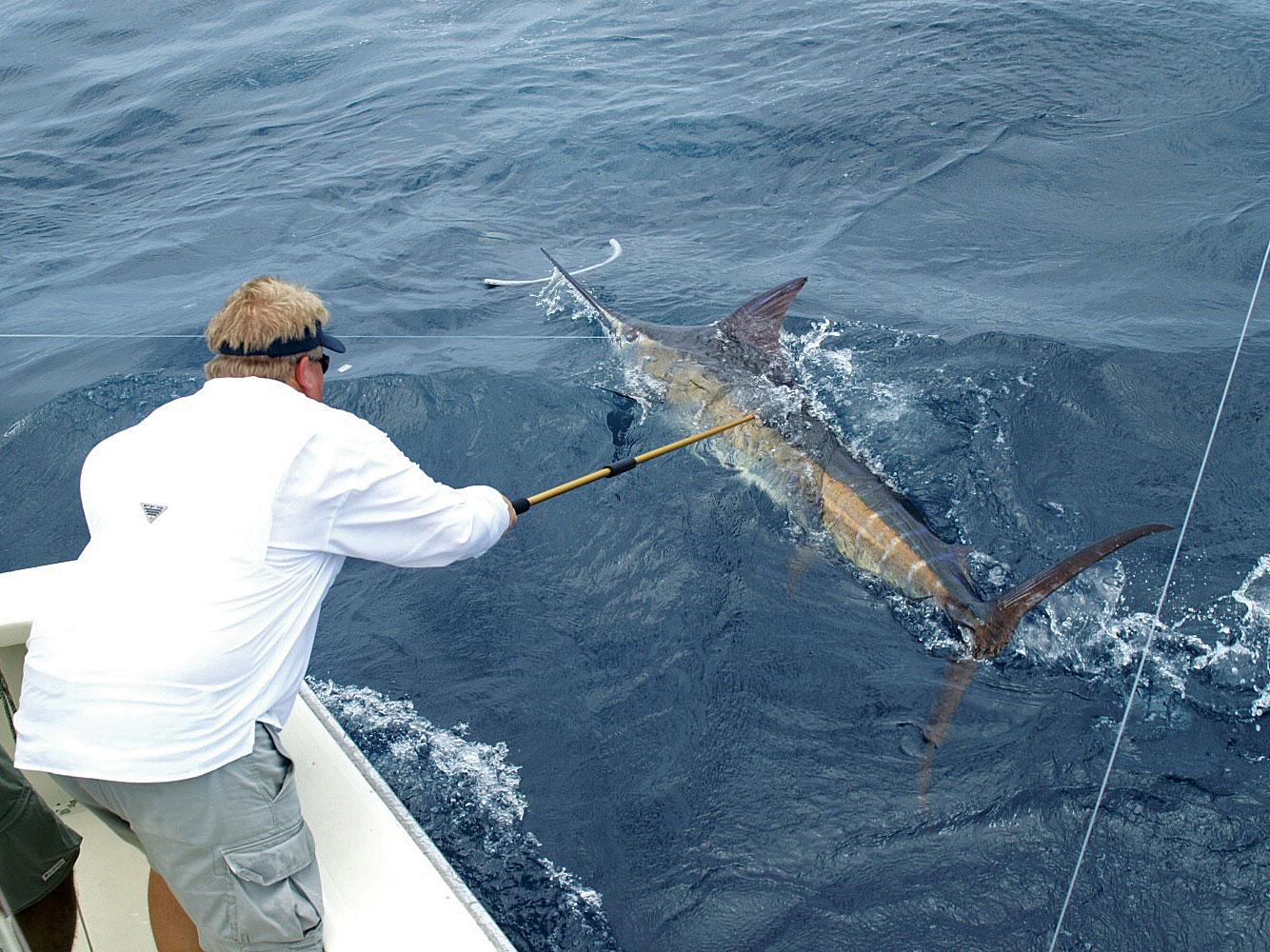 Tips for Boat Maneuvering and Handling | Marlin