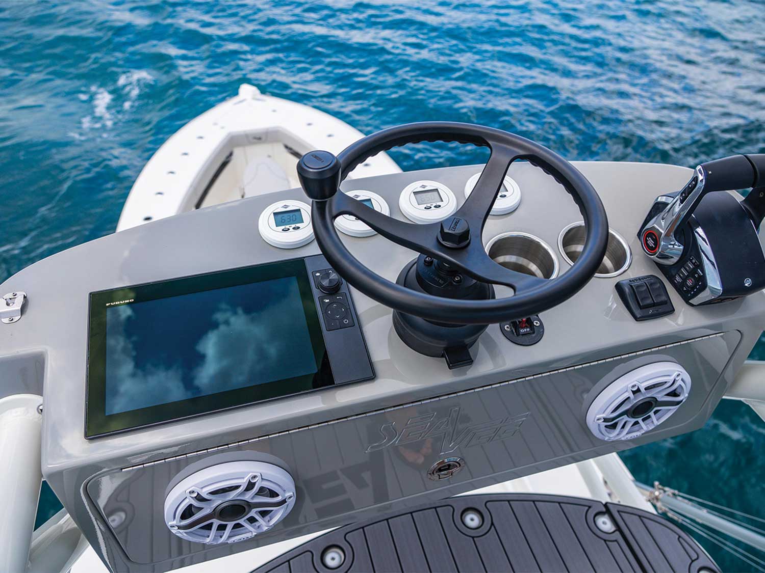 SeaVee 420Z Review: Quality Outboard Built for Serious Anglers | Marlin