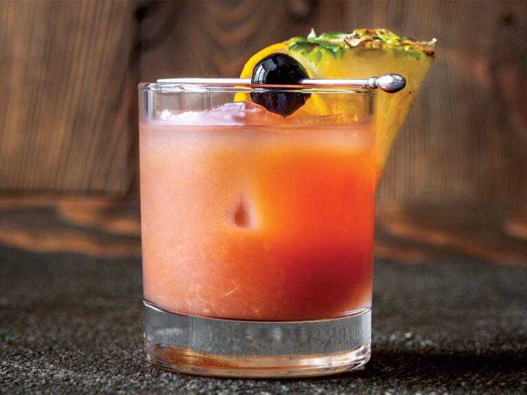 Bermuda Rum Swizzle: The Island's Signature Cocktail | Marlin