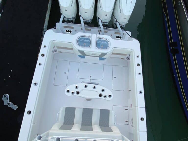 Invincible 43 Open: A Game-Changer in High-Performance Fishing Boats ...