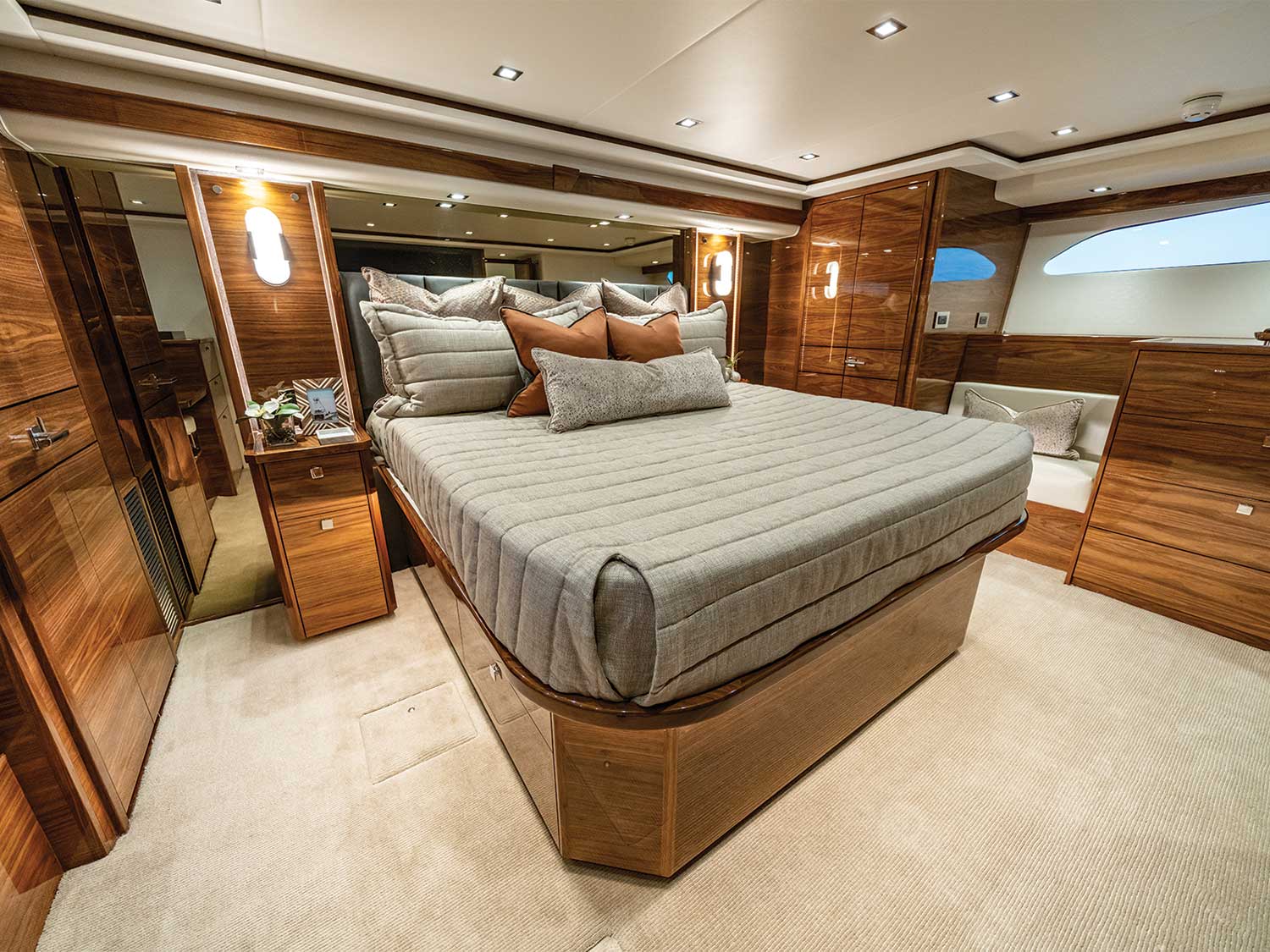 Viking 82 Boat Review | Marlin