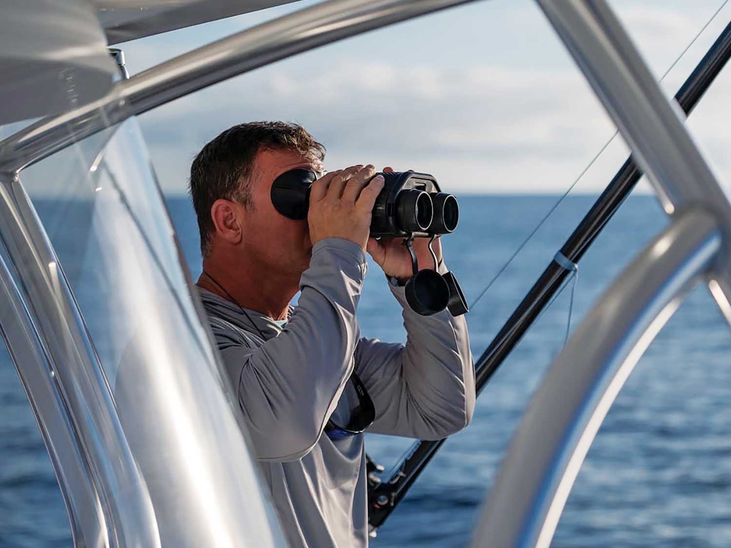 How to Monitor Seabirds and Find the Best Offshore Fishing Hotspots ...