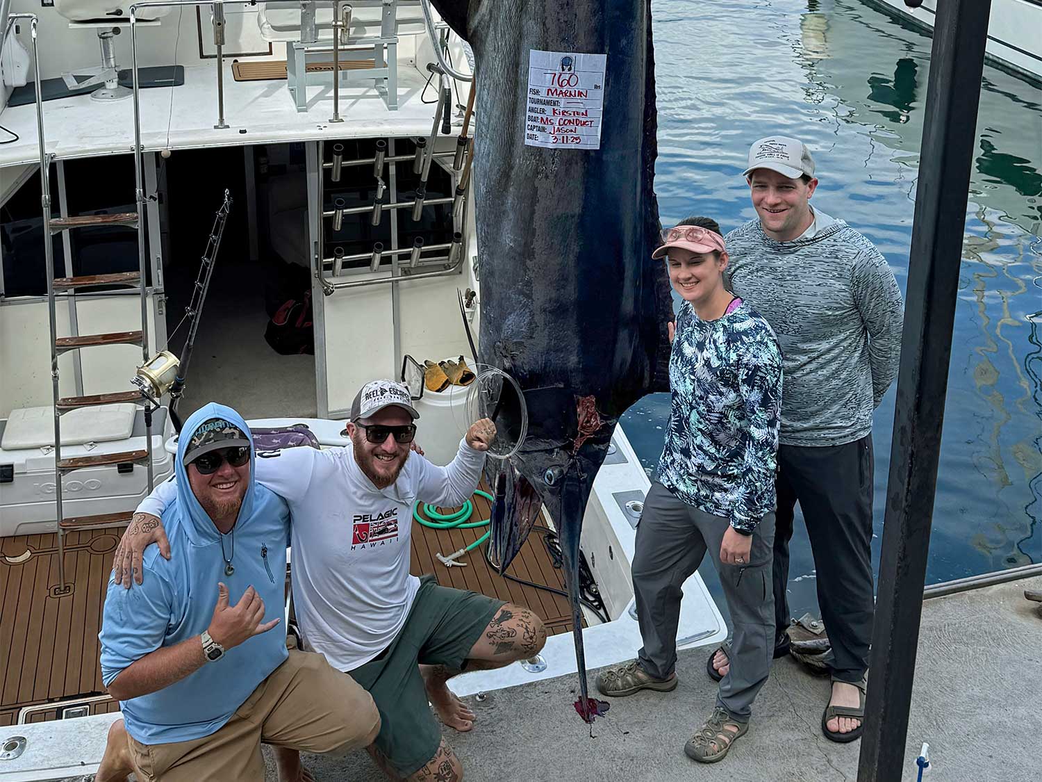 Kona Marlin Charges Boat, Dies on Impact | Marlin