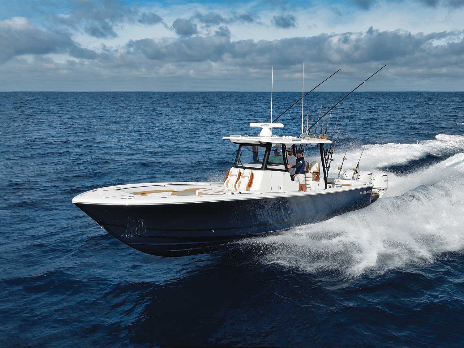 Regulator 35 Boat Review: A Center Console Built for Serious Anglers ...